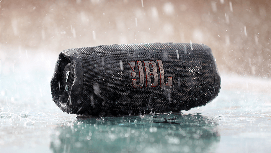 Waterproof Bluetooth bathroom speaker: which one suits you? | JBL